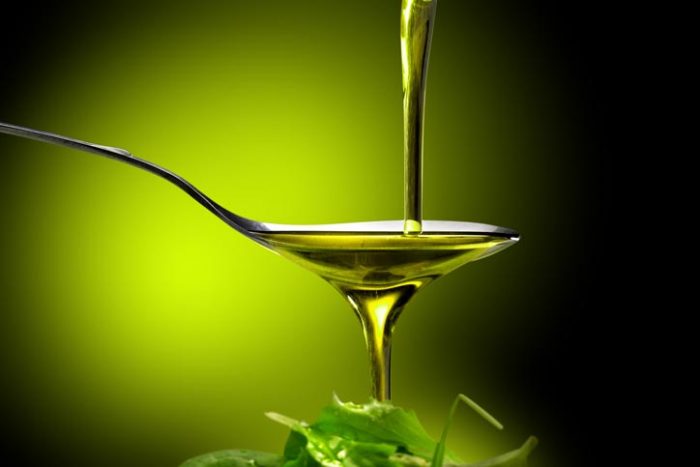 Aceites de Rus | El color del aceite de oliva. ¿Qué es mejor el aceite ...